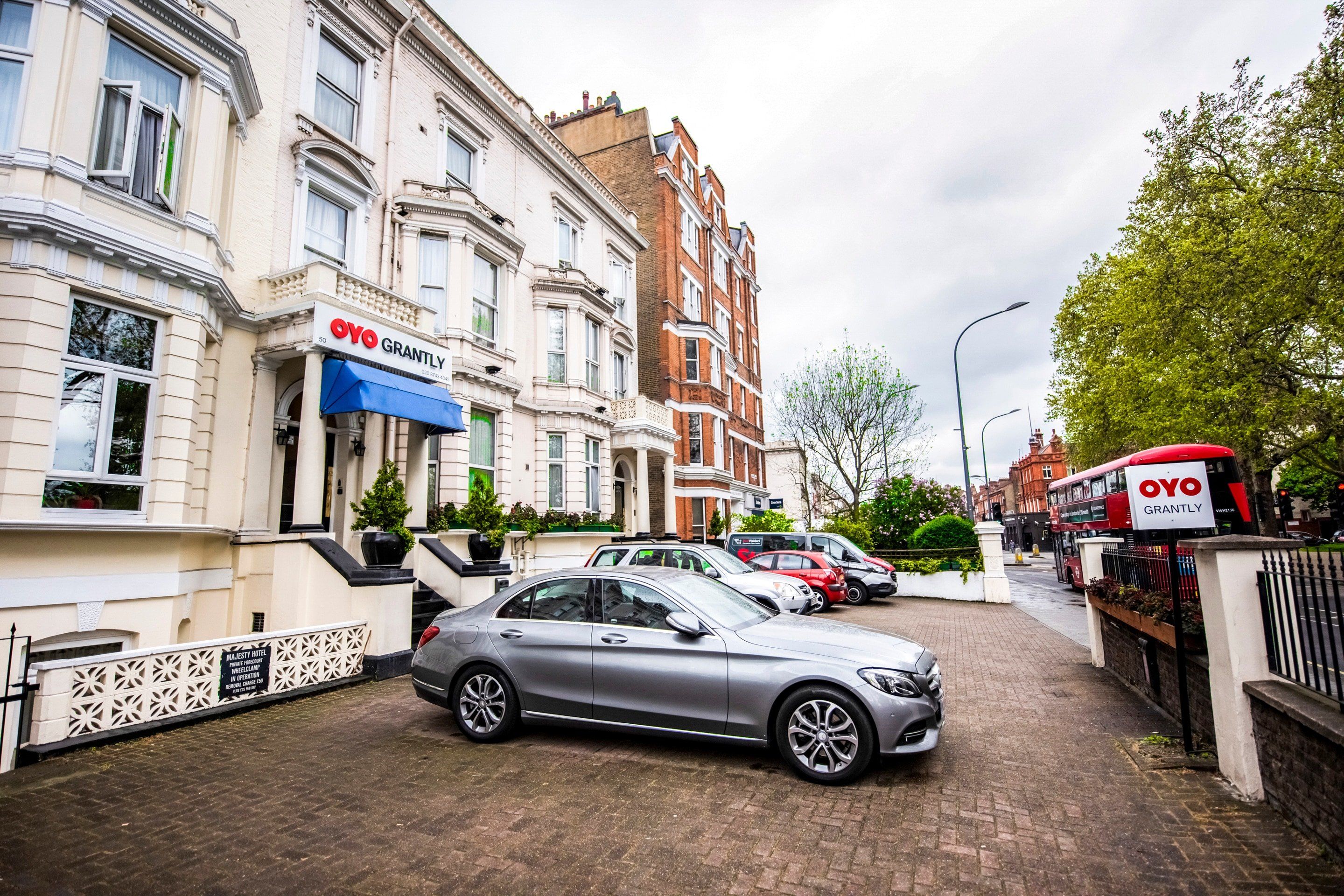 OYO Grantly Hotel- London, England Hotels- GDS Reservation Codes ...