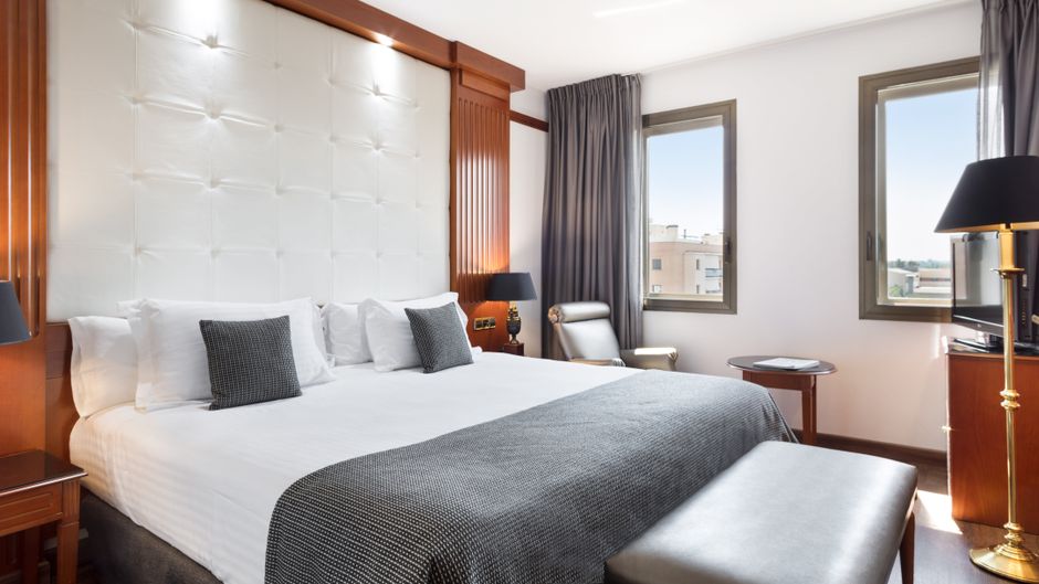 Best Western Premier CMC Girona - Girona, Spain Meeting Rooms & Event ...