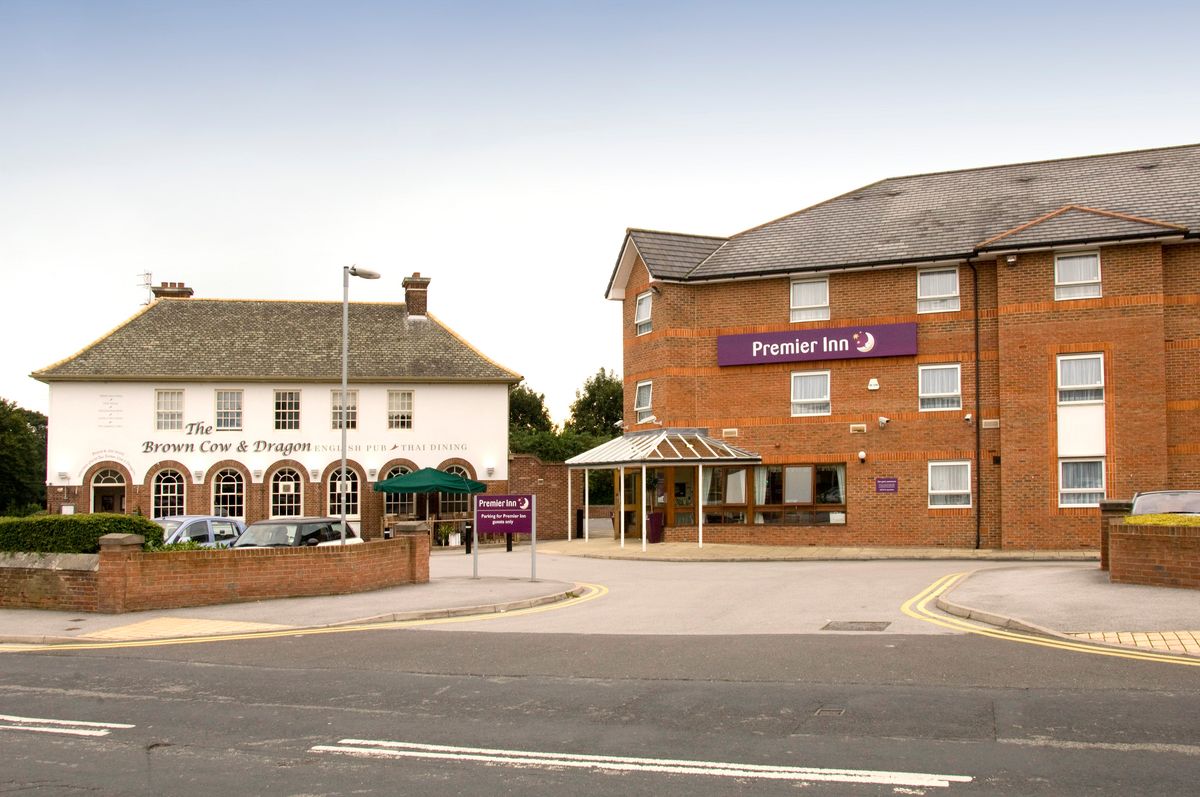 Premier Inn Leeds East- First Class Leeds, England Hotels- GDS ...