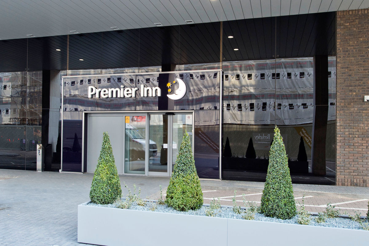 Premier Inn London Chiswick- London, England Hotels- First Class Hotels ...