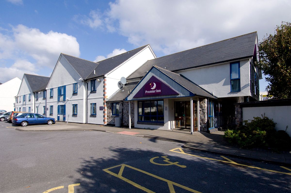 Premier Inn Plymouth CC (Lockyers Quay)- First Class Plymouth, England ...