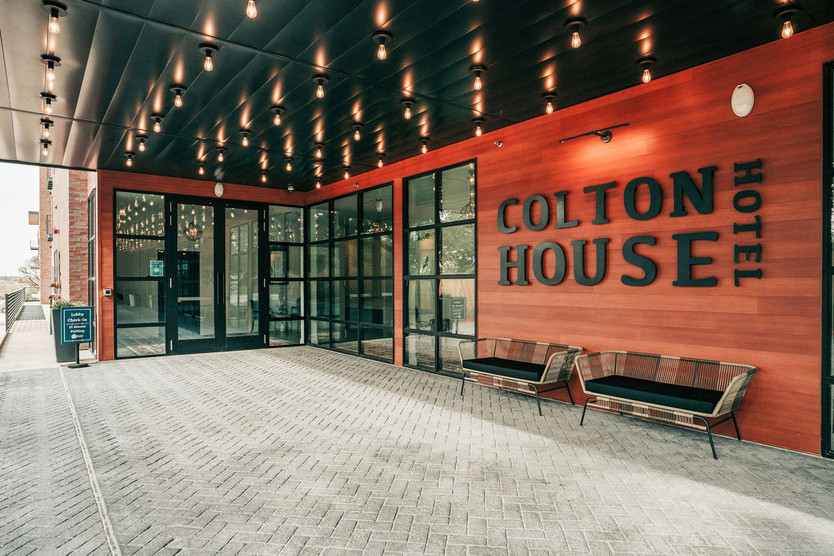 Colton House Hotel Images & Videos- First Class Austin, TX Hotels ...