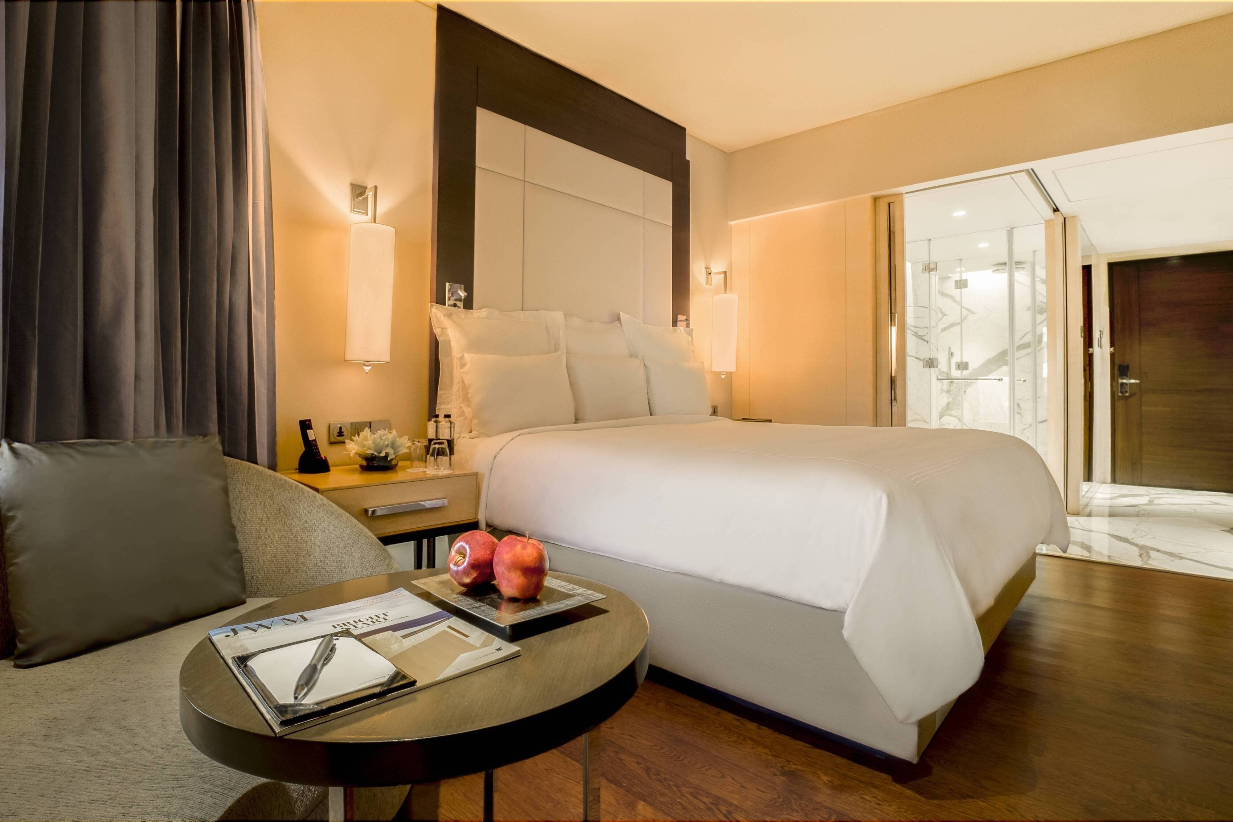 Jw marriott juhu store