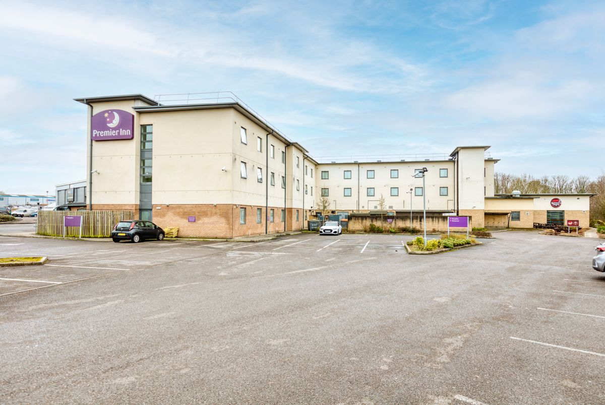Premier Inn Andover- First Class Andover, England Hotels- GDS ...