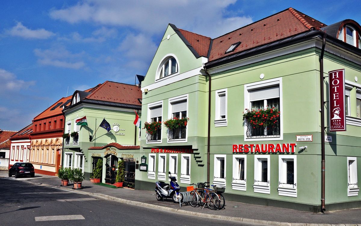 Hotel Villa Classica- Papa, Hungary Hotels- GDS Reservation Codes ...