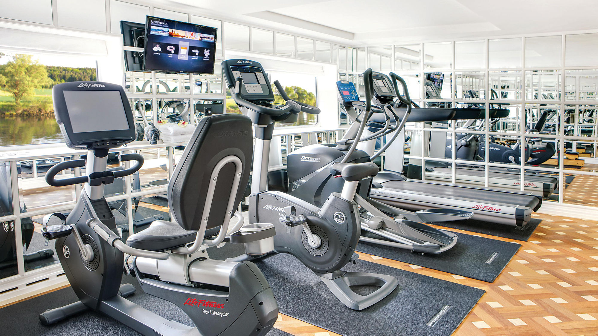 Shaping up: Travel Weekly