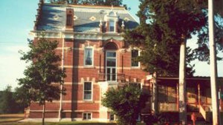 Herzog Mansion- Hermann, MO Hotels- GDS Reservation Codes: Travel Weekly