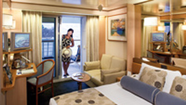 Volendam Cabins, Staterooms & Suite Pictures- Holland America Line ...
