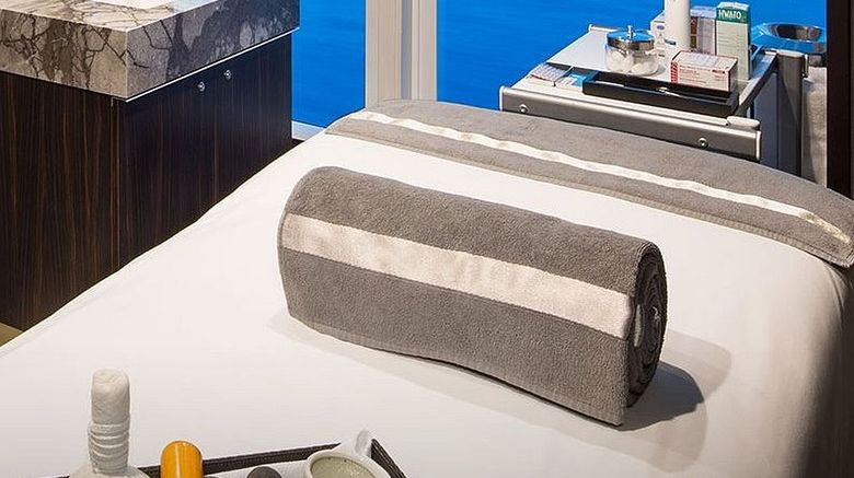 Azamara Pursuit Ship Stats & Information- Azamara Azamara Pursuit ...