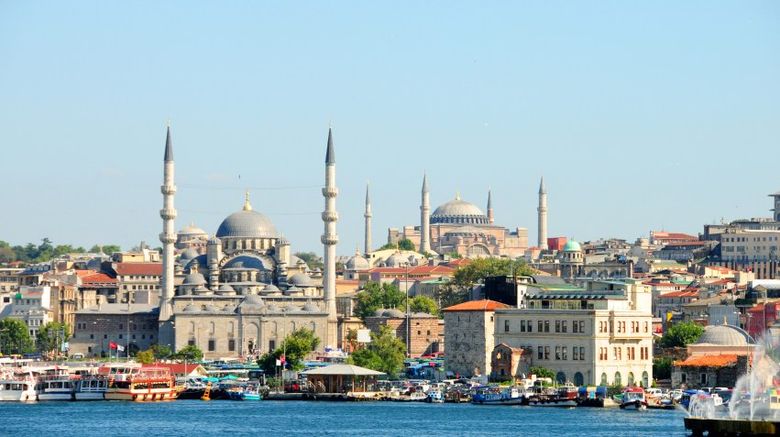 Istanbul, Turkey Travel Guide- Top Hotels, Restaurants, Vacations ...