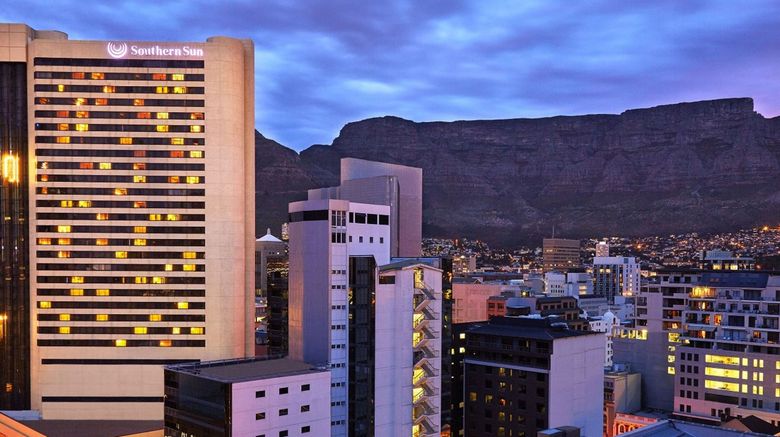 Southern Sun Cape Sun- First Class Cape Town, South Africa Hotels- GDS ...