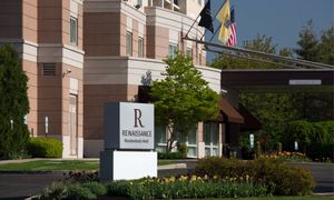 The Park Hotel at Meadowlands- First Class East Rutherford, NJ Hotels ...