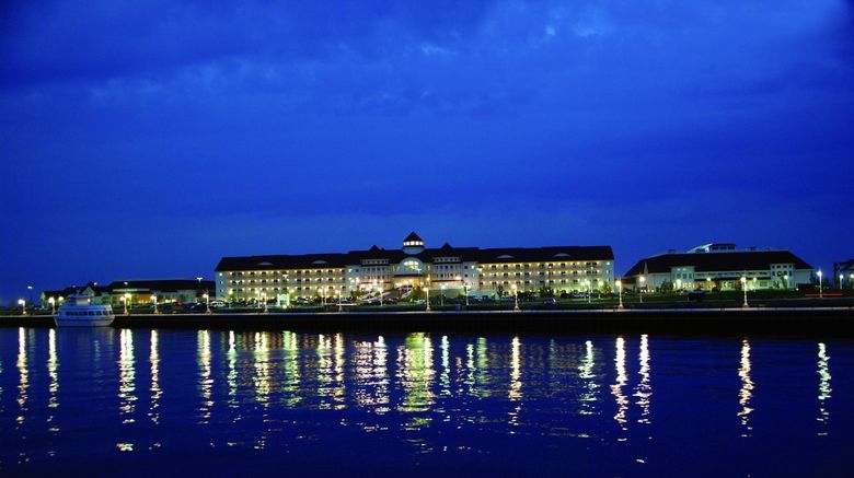 Blue Harbor Resort- Sheboygan, WI Hotels- GDS Reservation Codes: Travel ...