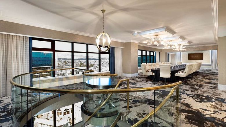 Peppermill Resort Spa Casino Reno- First Class Reno, NV Hotels- GDS ...