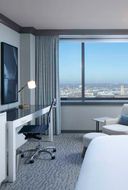 The Lofton Hotel, Tapestry Collection- Deluxe Minneapolis, MN Hotels ...