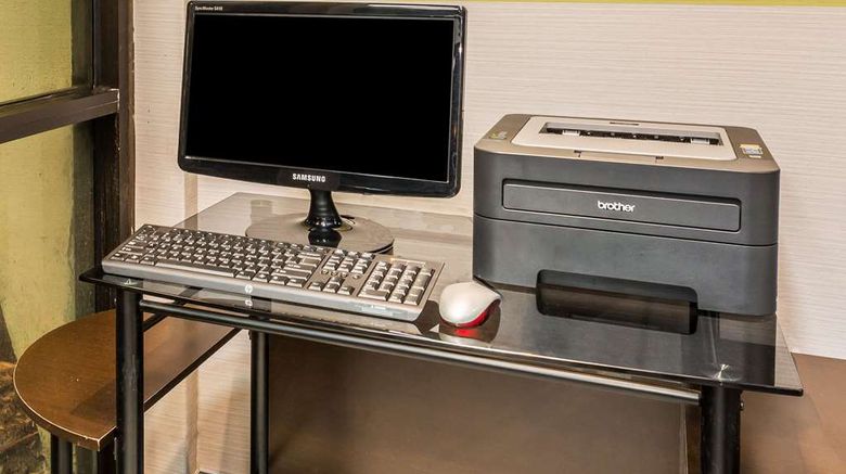 Days Inn Virginia Beach at the Beach- Tourist Class Virginia Beach, VA ...