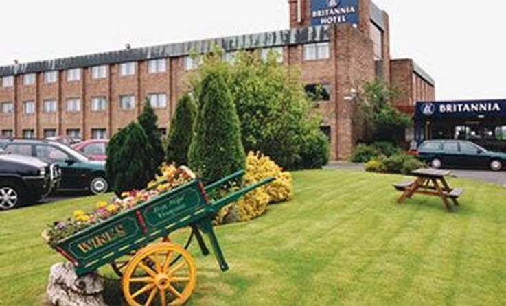 Grand Hotel Gosforth Park Newcastle- First Class Newcastle, England ...