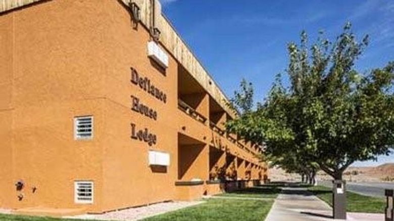 defiance hotels