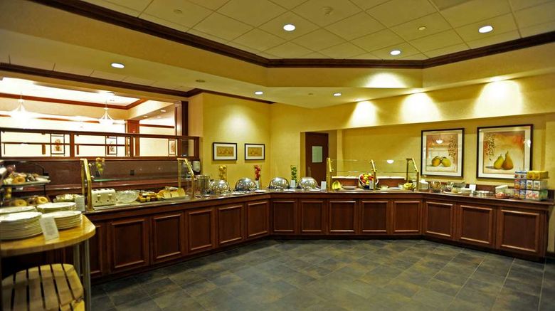 DoubleTree Pittsburgh Green Tree- First Class Pittsburgh, PA Hotels ...