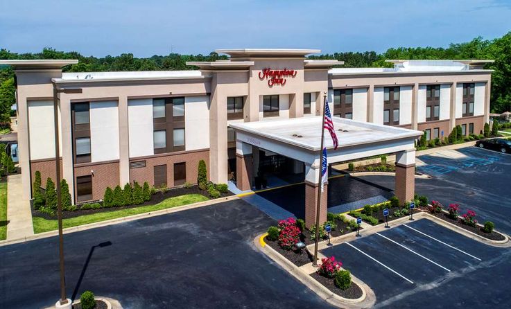 Hampton Inn Oxford/Conference Center- Tourist Class Oxford, MS Hotels ...