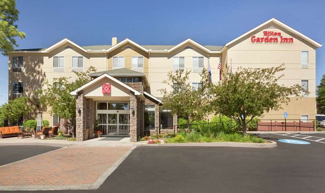 hilton garden inn post code