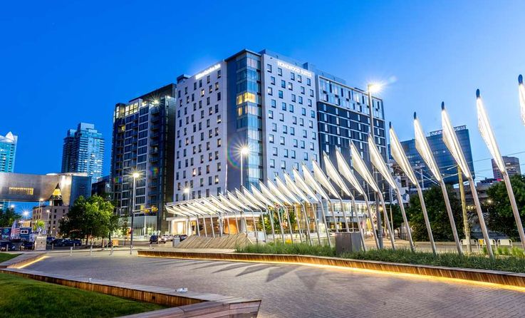 Calgary Marriott Downtown Hotel- First Class Calgary, AB Hotels- GDS ...