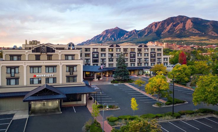 Residence Inn Boulder Canyon Boulevard- First Class Boulder, CO Hotels ...