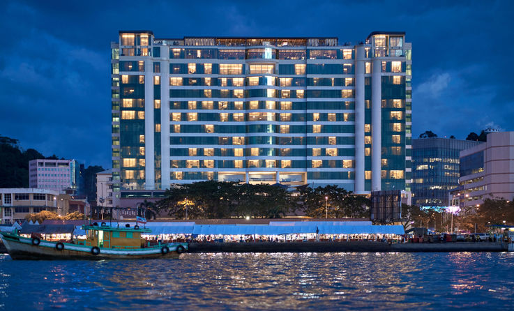 Hilton Kota Kinabalu Images & Videos- First Class Kota Kinabalu, Sabah ...