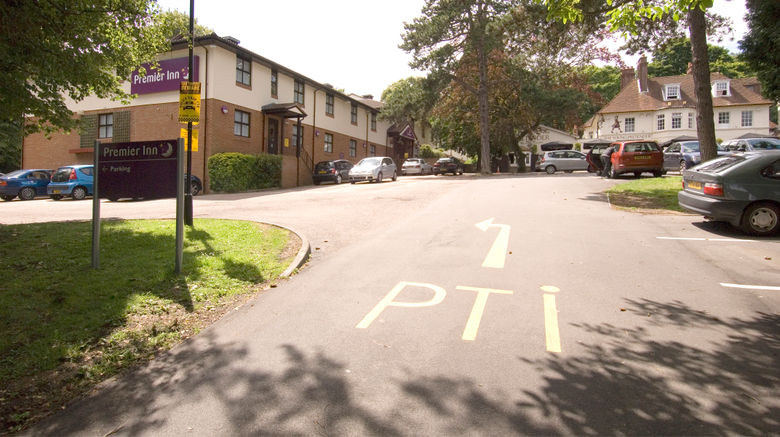 Premier Inn Kings Langley- First Class Kings Langley, England Hotels ...