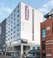 Premier Inn Hotel Woking Town Centre- First Class Woking, England ...
