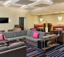 Courtyard New York JFK Airport- First Class Jamaica, NY Hotels- GDS ...