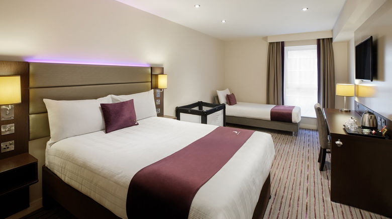 Premier Inn St. Albans-Bricket Wood- First Class Bricket Wood, England ...